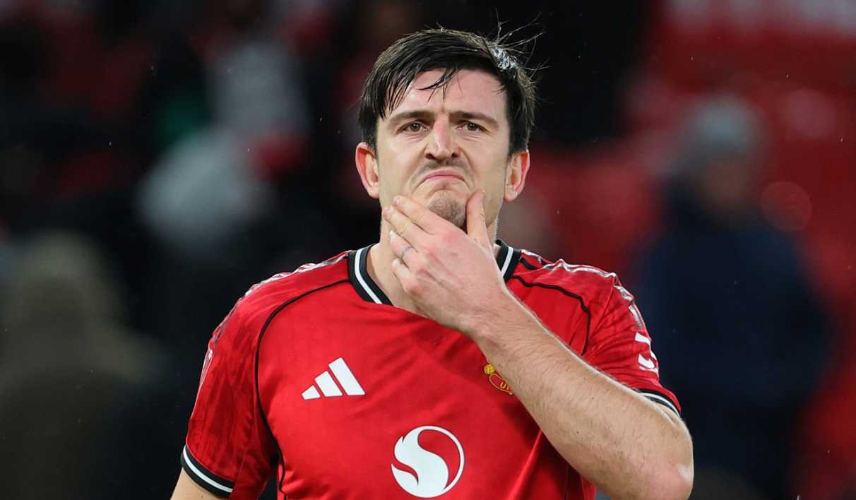 Keputusan Transfer Pertama Michael Carrick: Harry Maguire Ditahan di ...